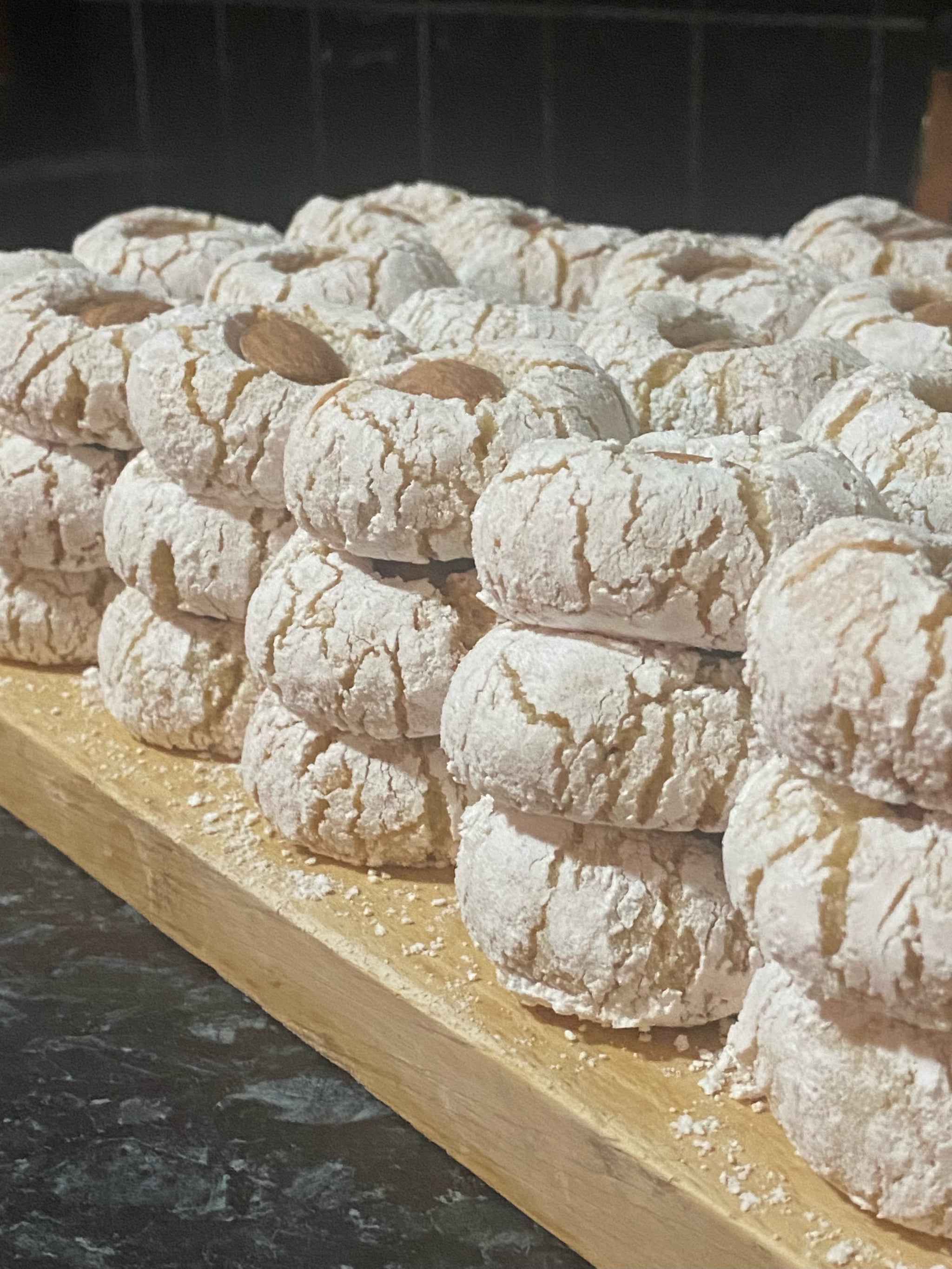 Biscuits Aux Amandes 200gm – Pepe Saya Buttery